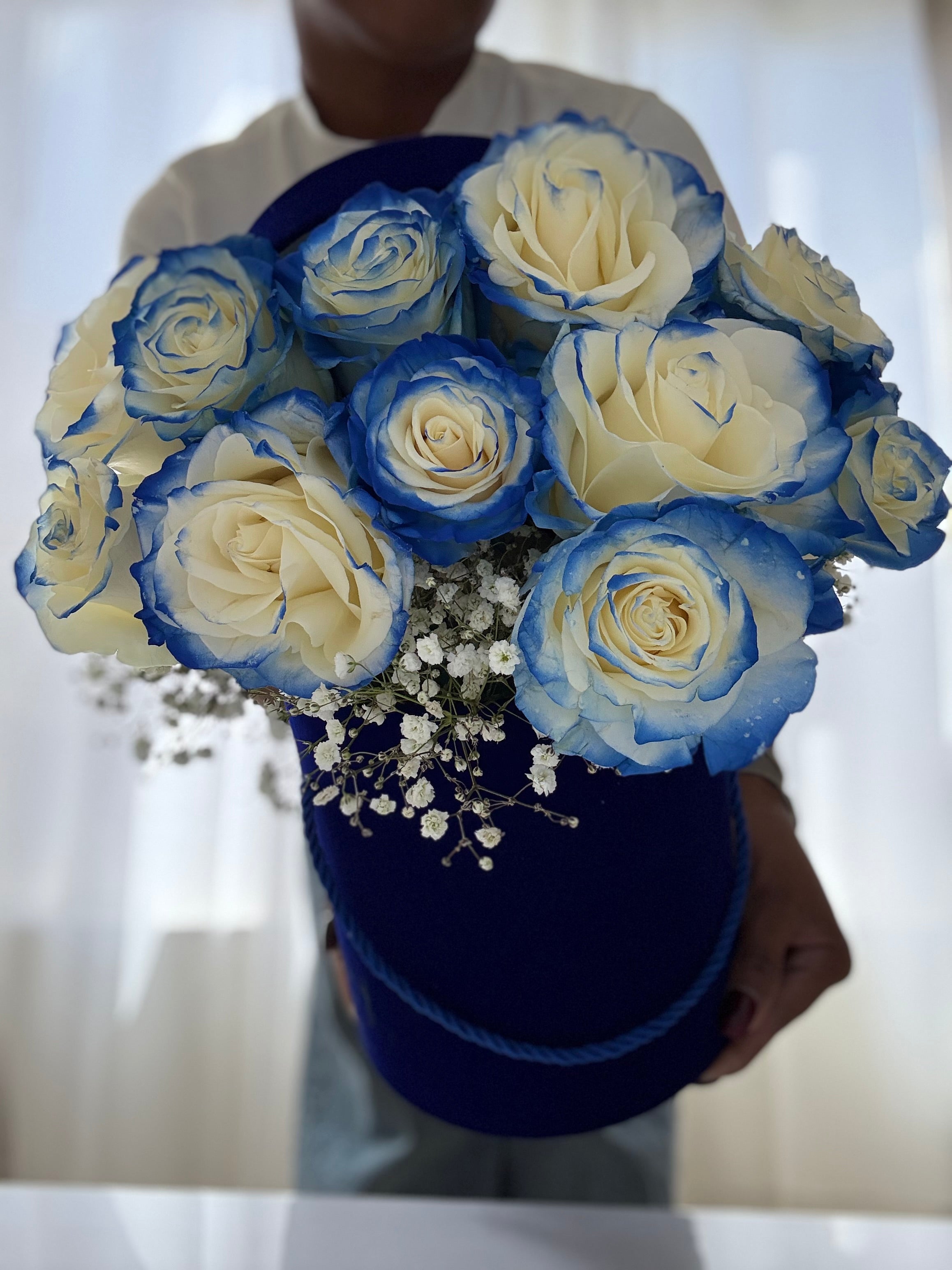 Royal Blue Elegance Rose Box – The Blooming Eva